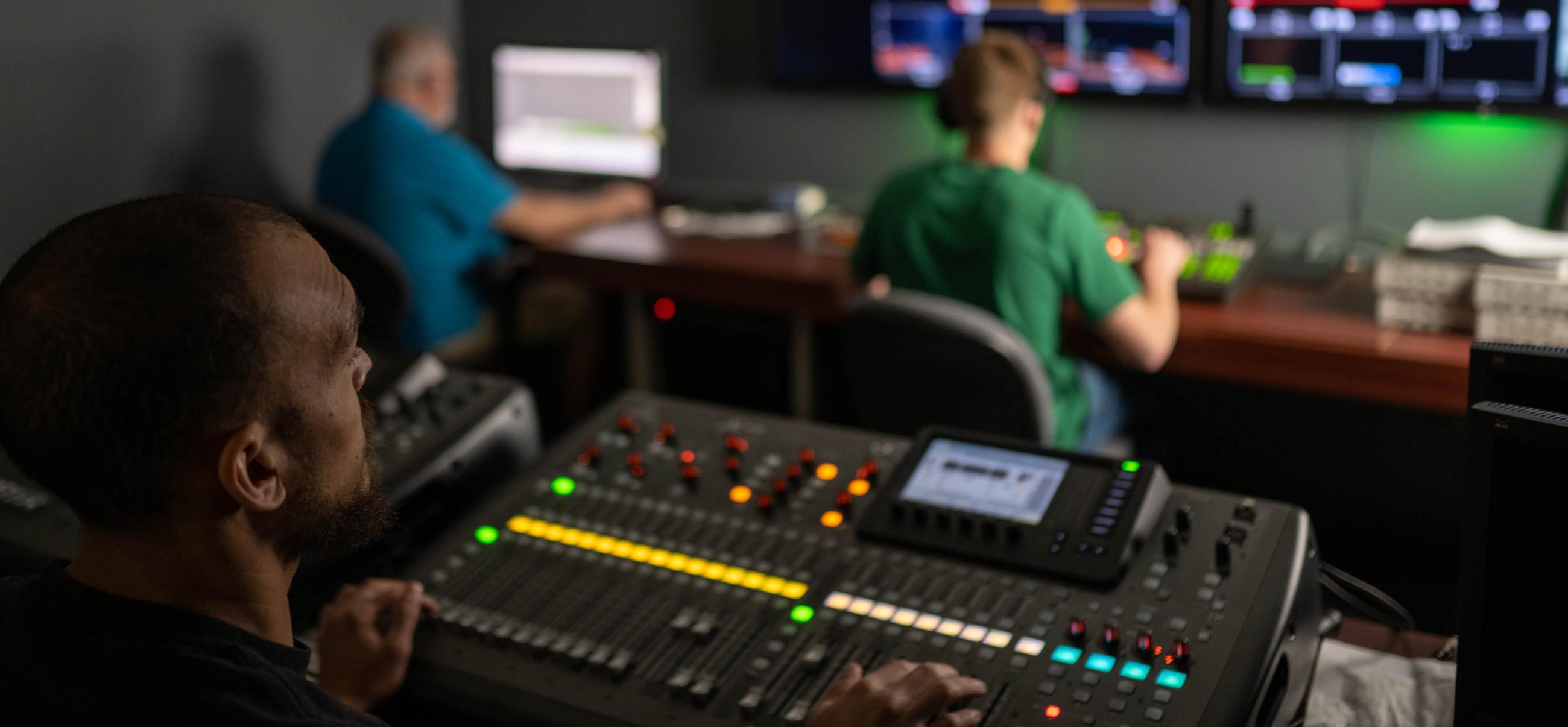 Electronic Media | Ohio University